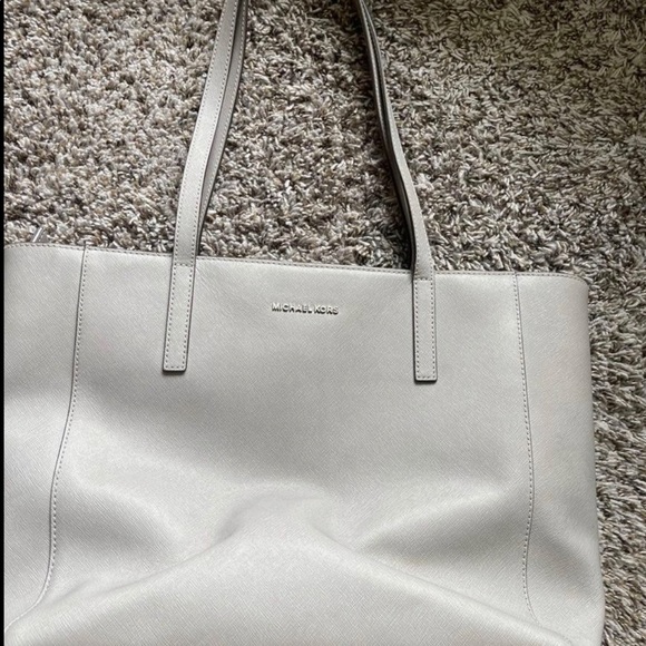 MICHAEL Michael Kors | Bags | Very Large Bag Basically New | Poshmark
